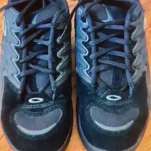 Shoes | Oakley Switchback 3m Reflective Skate Shoes | Poshmark